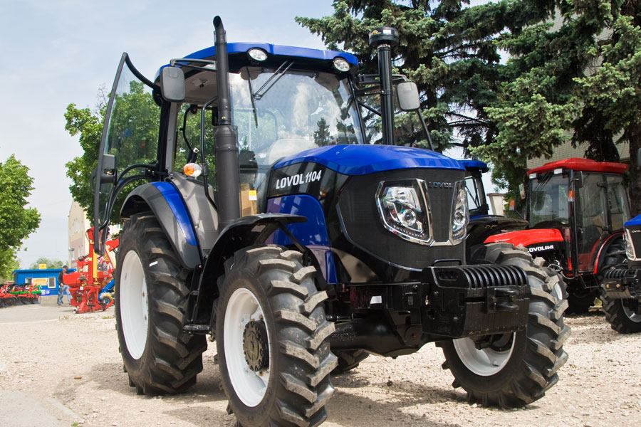 Трактор Lovol TD-1104 от интернет магазина строительно-садового оборудования Masterok.kz
