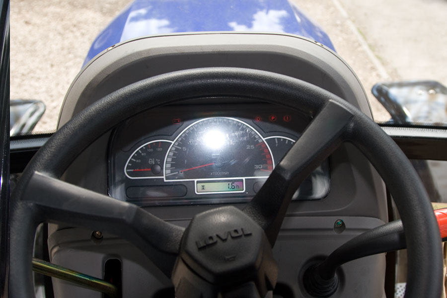 Трактор Lovol TD-1104 от интернет магазина строительно-садового оборудования Masterok.kz